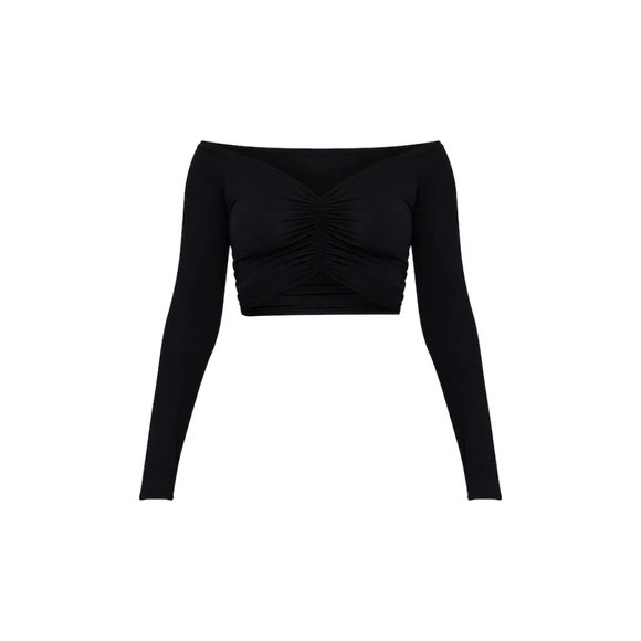 PrettyLittleThing | Tops | Prettylittlething Long Sleeve Crop Top ...